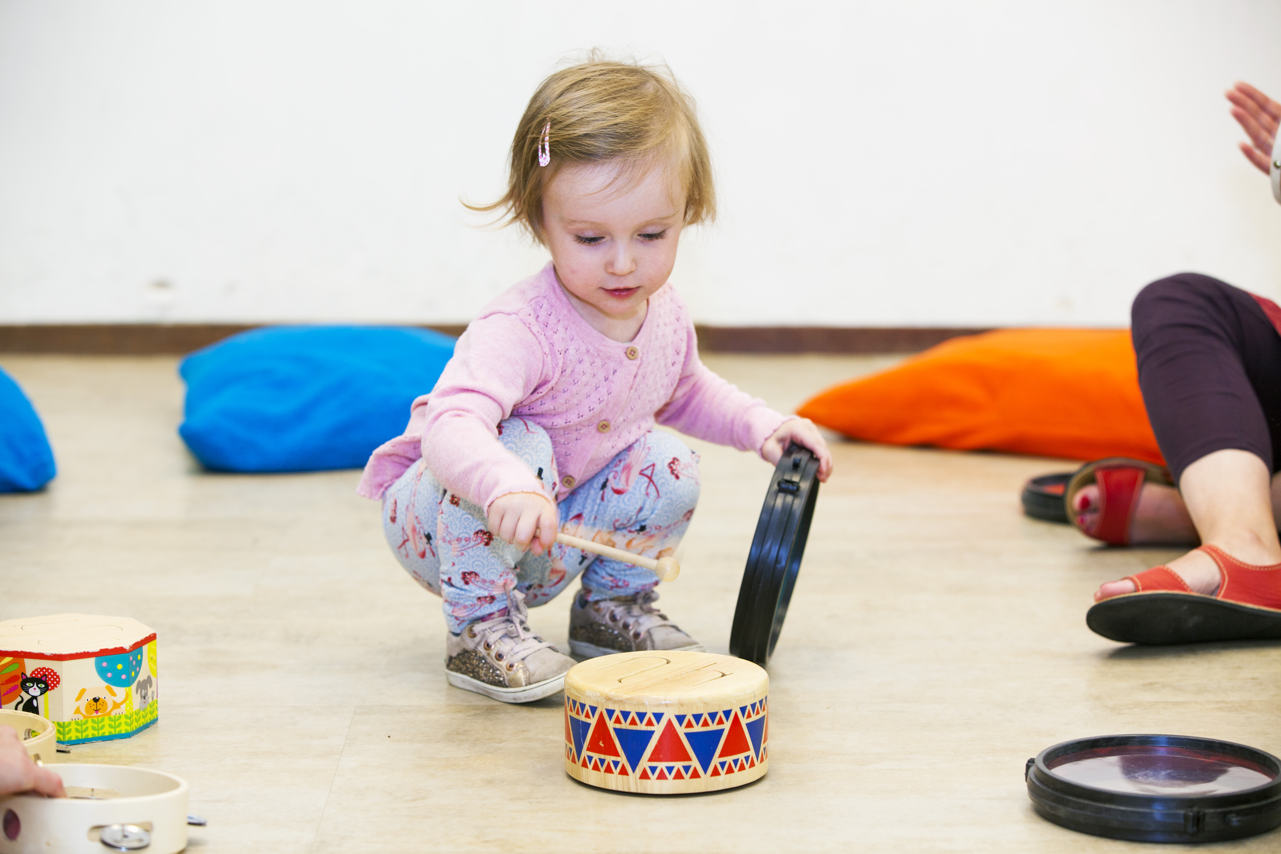 How to choose early-stage age-appropriate musical toys | Delft MaMa